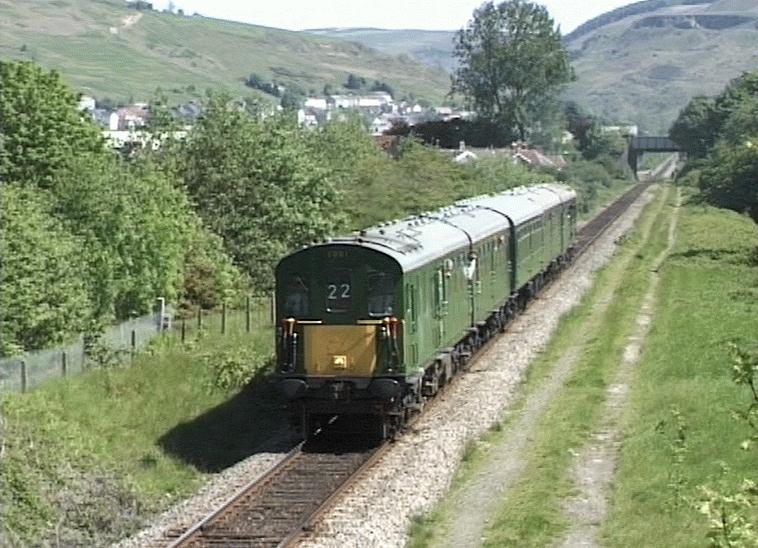 SQUAREWHEELS.org.uk – Hastings DEMU: unofficial page