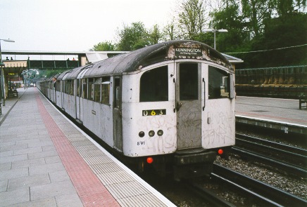 SQUAREWHEELS.org.uk – 1962 tube stock