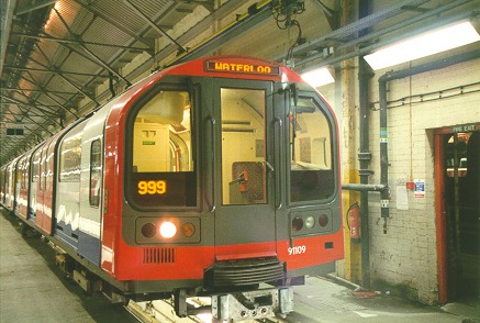 91109 at Ruislip Depot