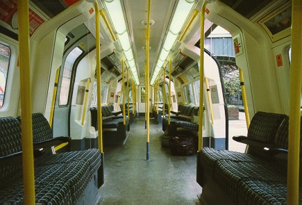 SQUAREWHEELS.org.uk – 1995 tube stock